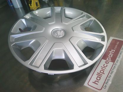 Holden VY Commodore Executive Genuine 15" Hub Cap New Part – Half Price ...