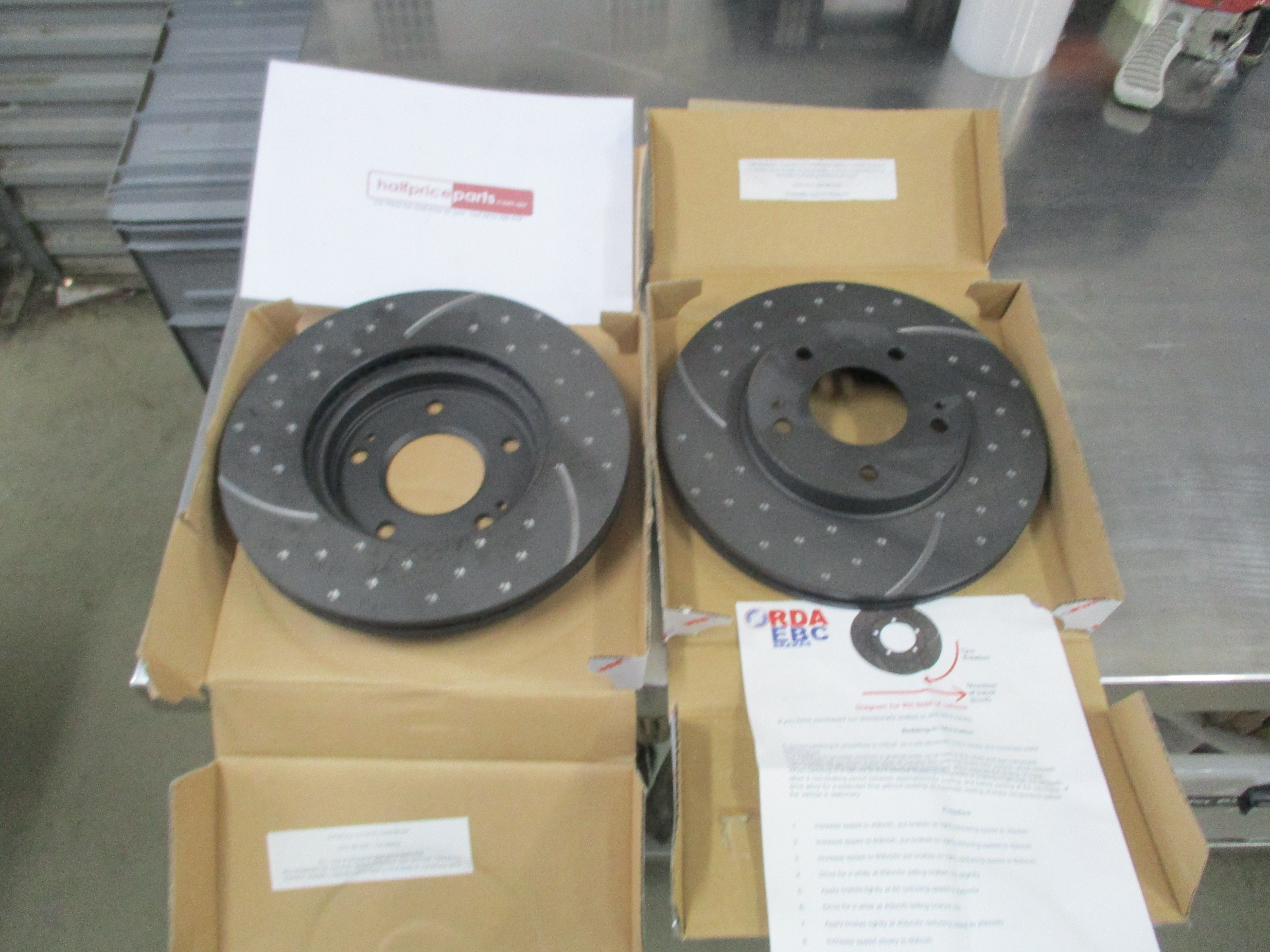 RDA Slotted & Dimpled Front Brake Rotor Pair To Suit Mitsubishi Nimbus ...