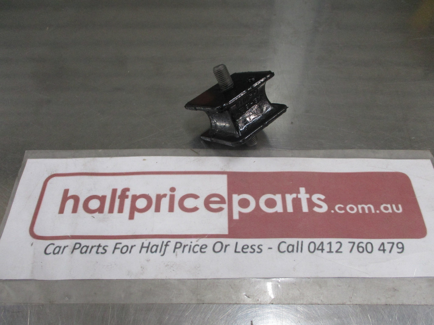 Suzuki Jimny Genuine Transfer Case Mount New Part – Half Price Parts ...