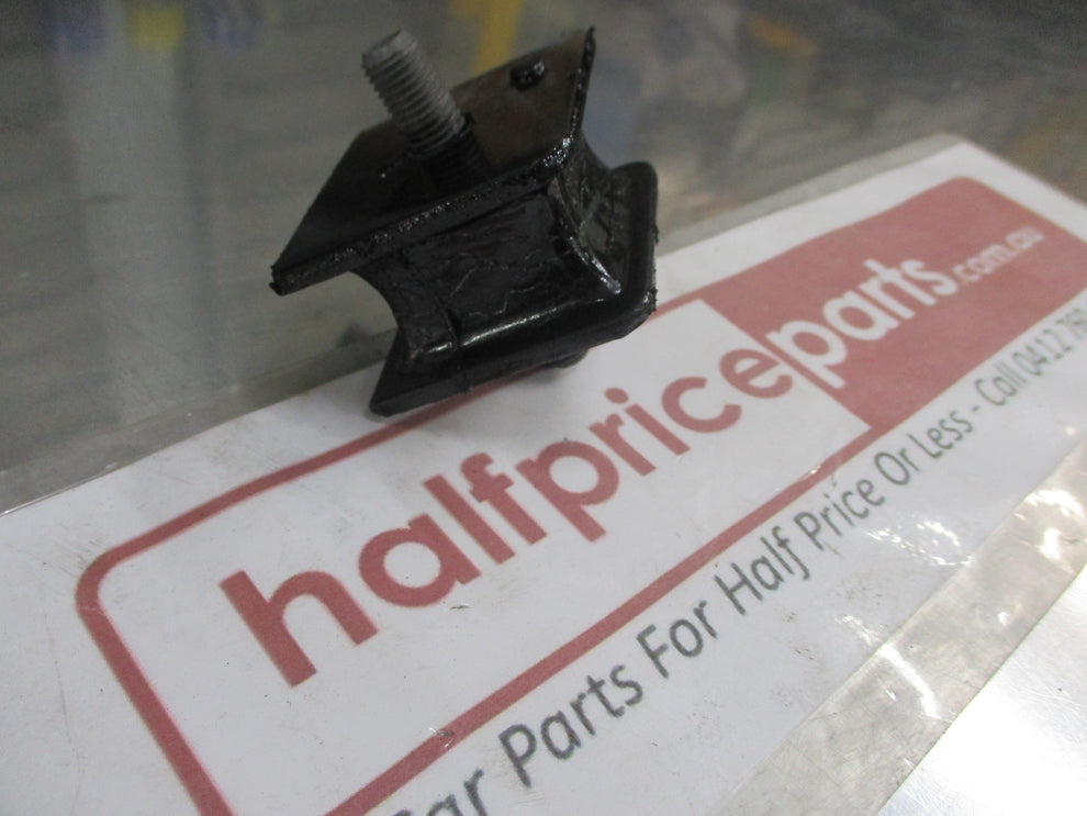 Suzuki Jimny Genuine Transfer Case Mount New Part – Half Price Parts ...