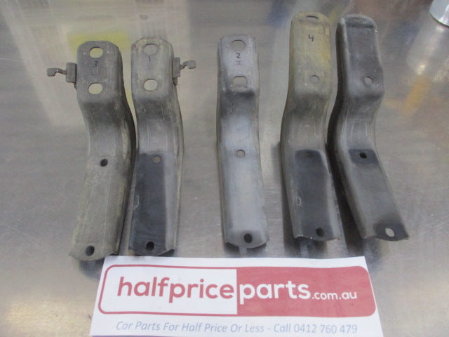 Left/Right Hand Side Step Bracket Sold As Set Of 5 Only Used Part ...