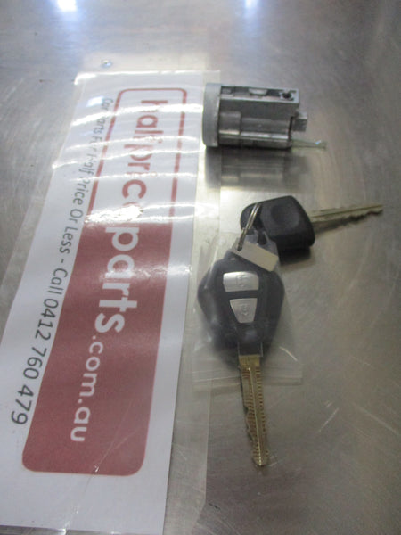 Holden Rodeo/Colorado Genuine Ignition Barrel With 2 Keys New Part ...