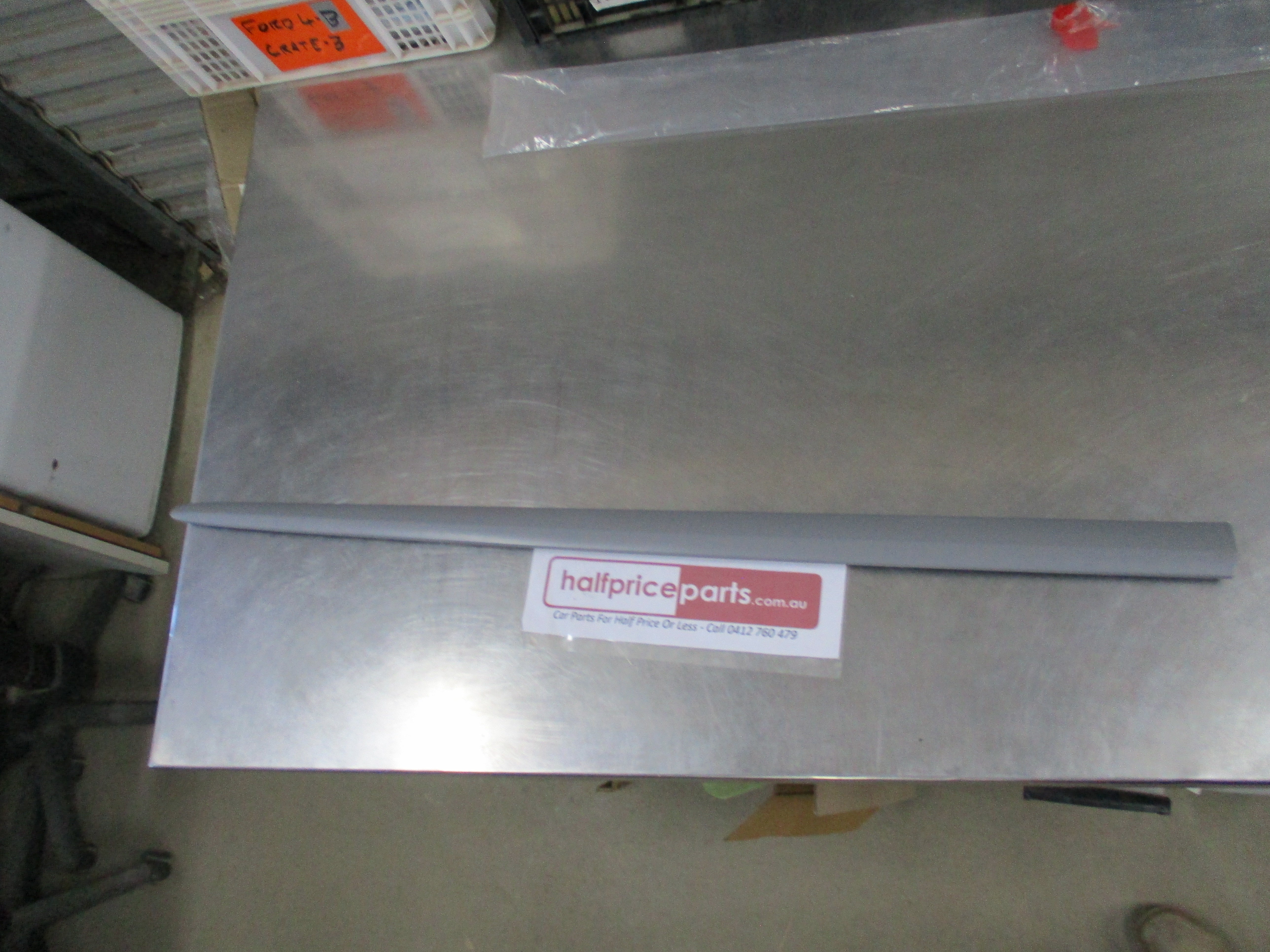 Kia Spectra Genuine Right Hand Front Door Moulding Assembly (Unpainted ...