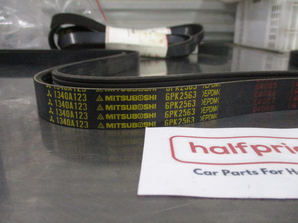 Mitsubishi Outlander-Outlander Sport/Lancer Genuine Serpentine Fan Bel ...