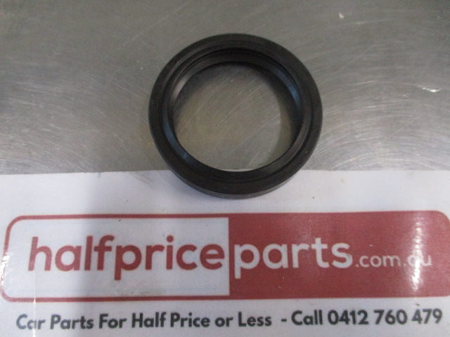 Mitsubishi Pajero/Pajero Sport Genuine Transfer Output Shaft Oil Seal ...