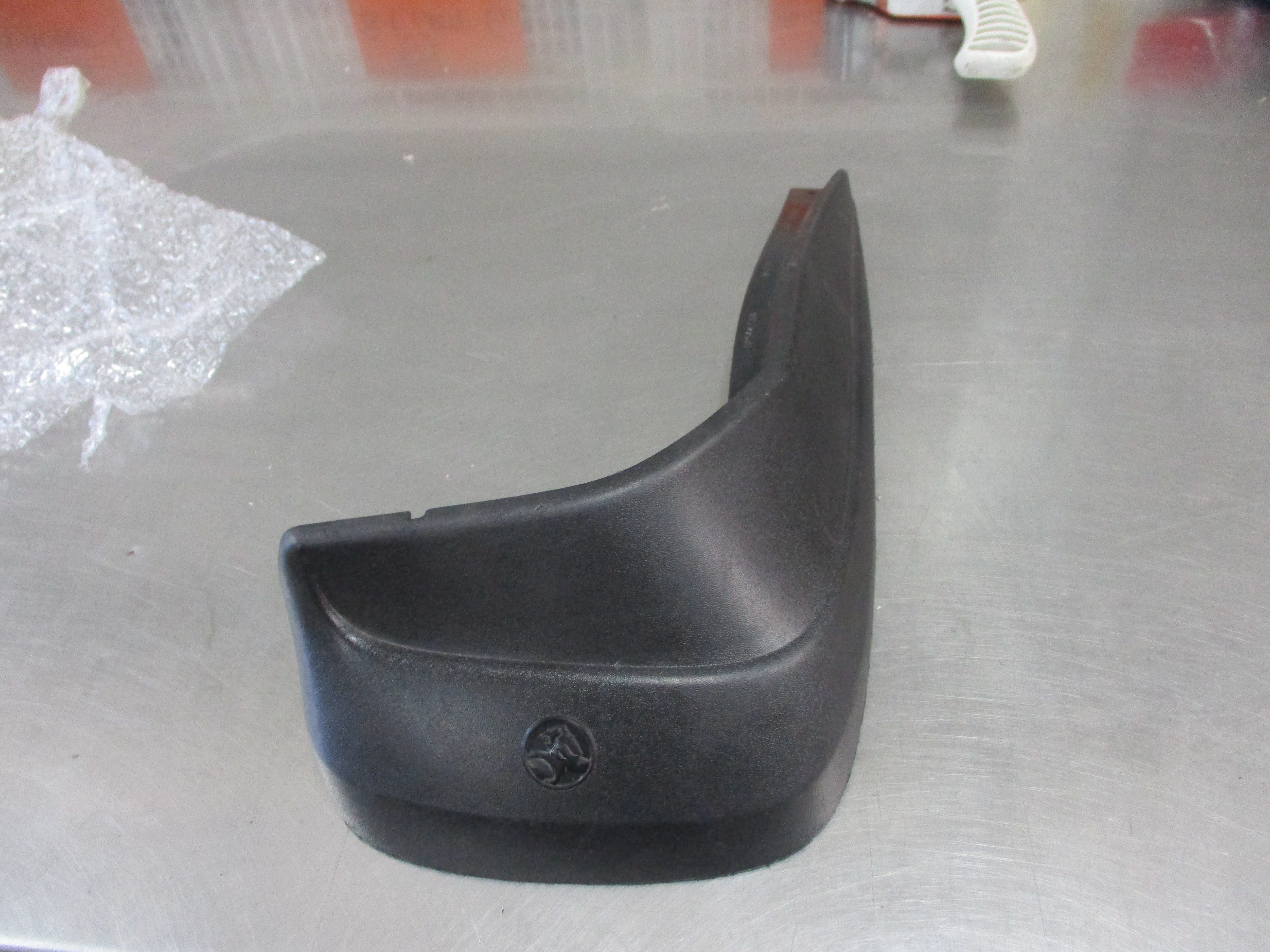 Holden VY-VZ Acclaim/Executive Genuine Right Hand Rear New Part – Half ...