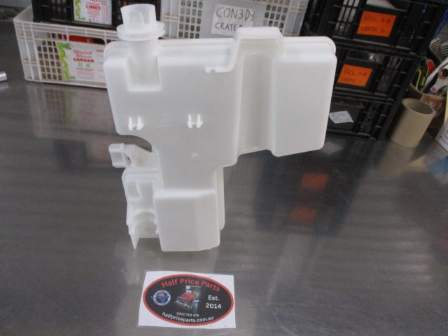 Renault Trafic 3 Genuine Windscreen Washer Bottle New Part – Half Price ...