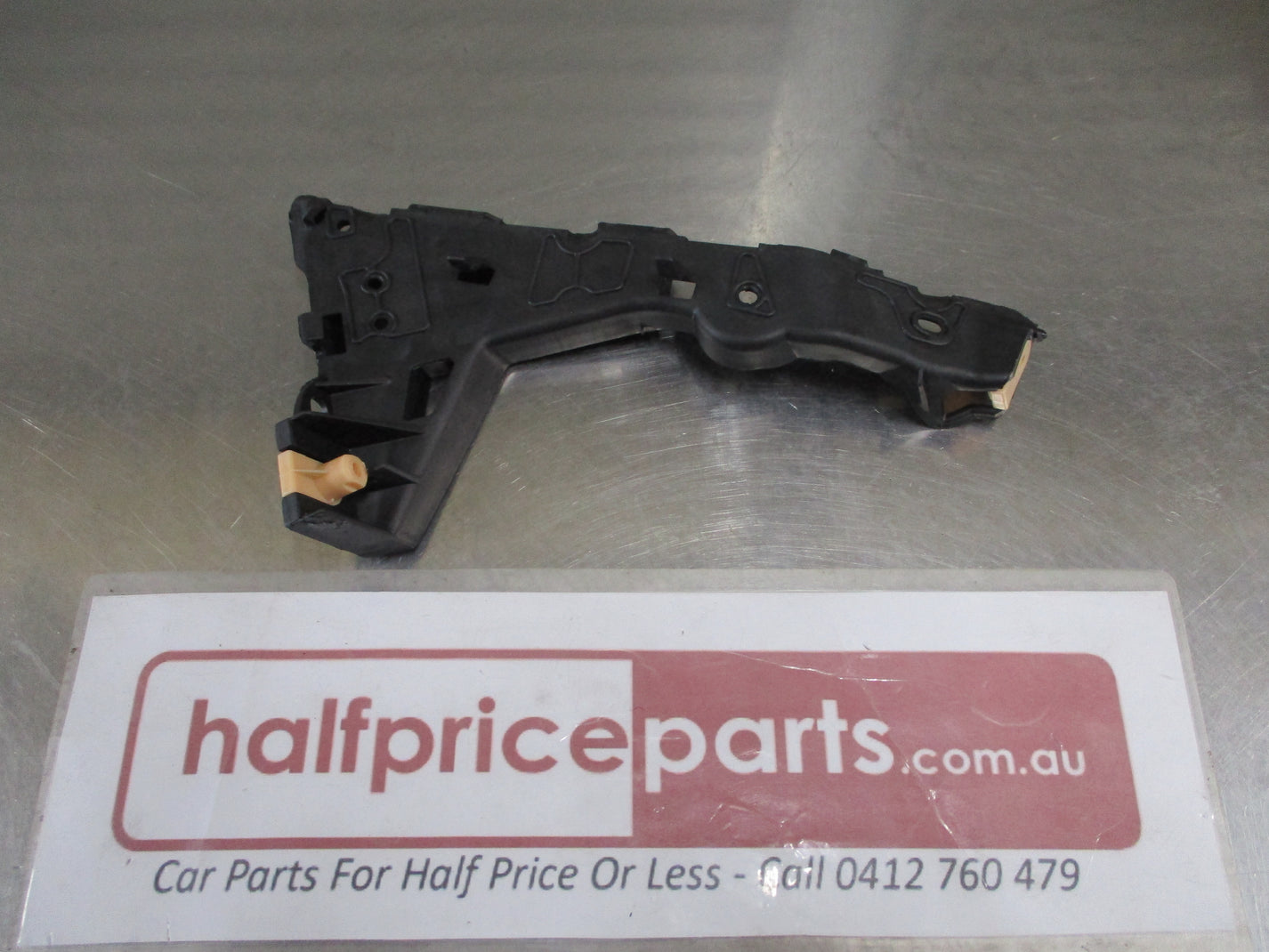 Holden Astra-H Genuine Right Hand Front Bumper Fascia Bracket New Part ...