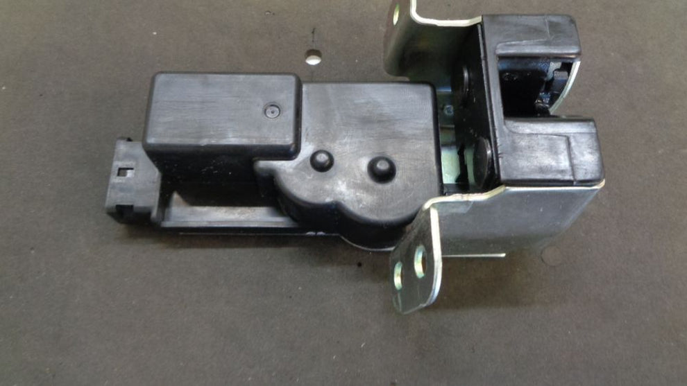 Holden Captiva CG Genuine Rear Tail Gate Latch Actuator Assy New Part ...