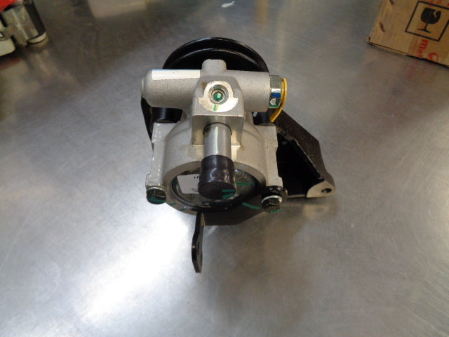 Mahindra XUV500 Genuine Power Steering Pump New Part – Half Price Parts ...