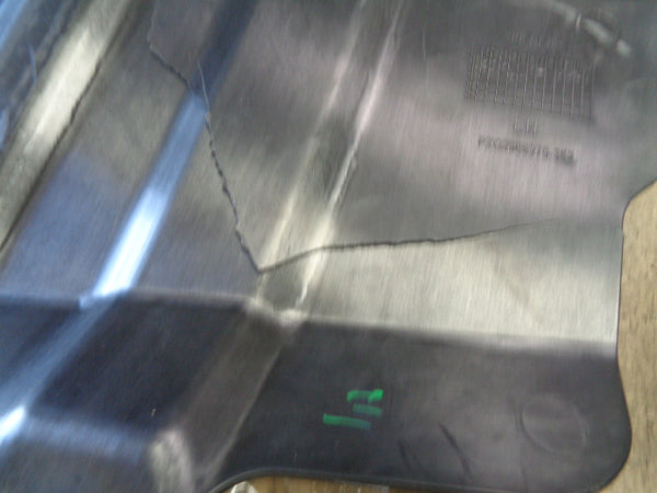 Toyota Hilux/Fortuner Genuine Commercial Steel Winch Bull Bar With Fit ...