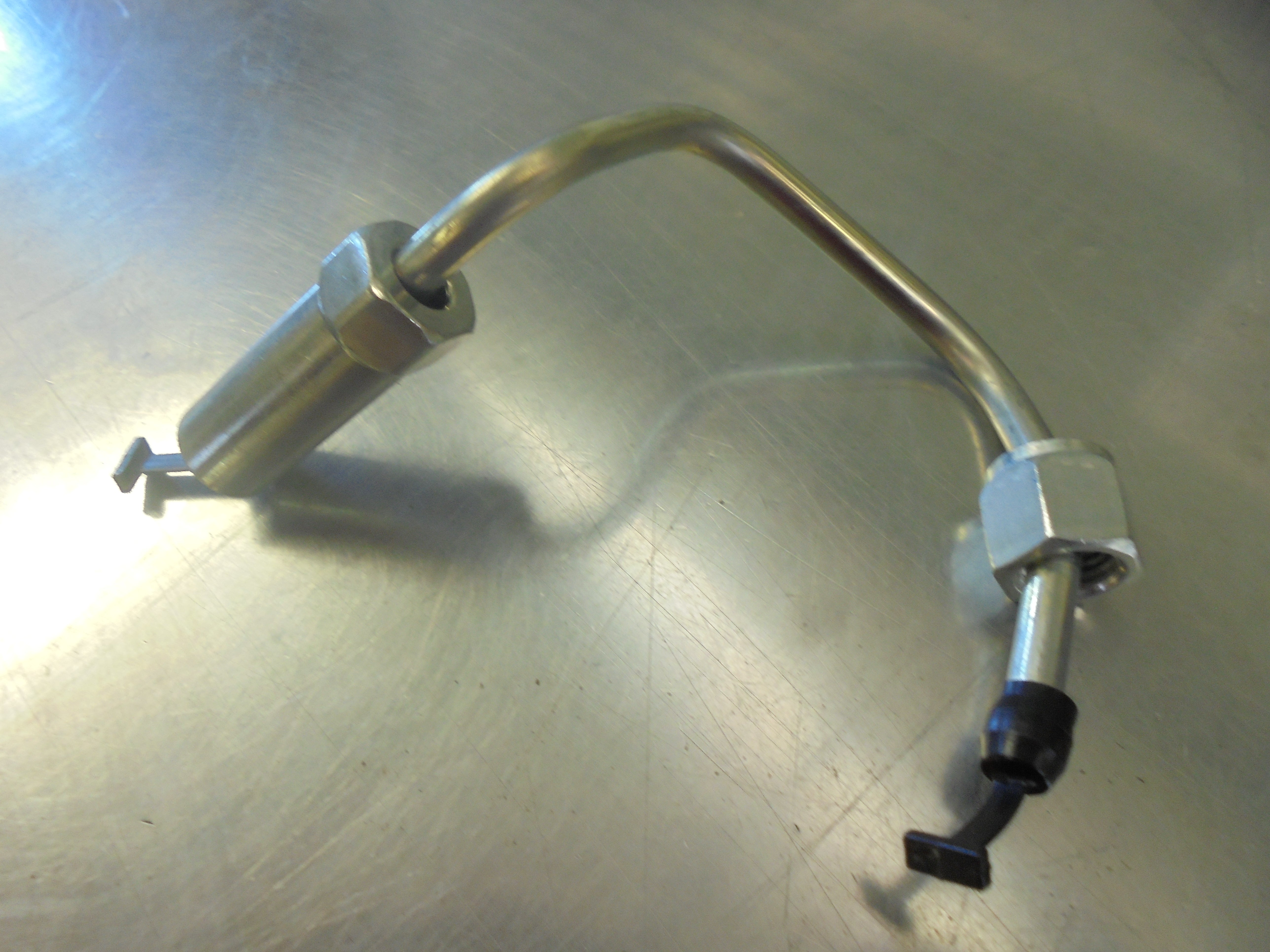 Nissan Navara D40 THI Genuine No 2 Injector Tube Assy New Part – Half ...