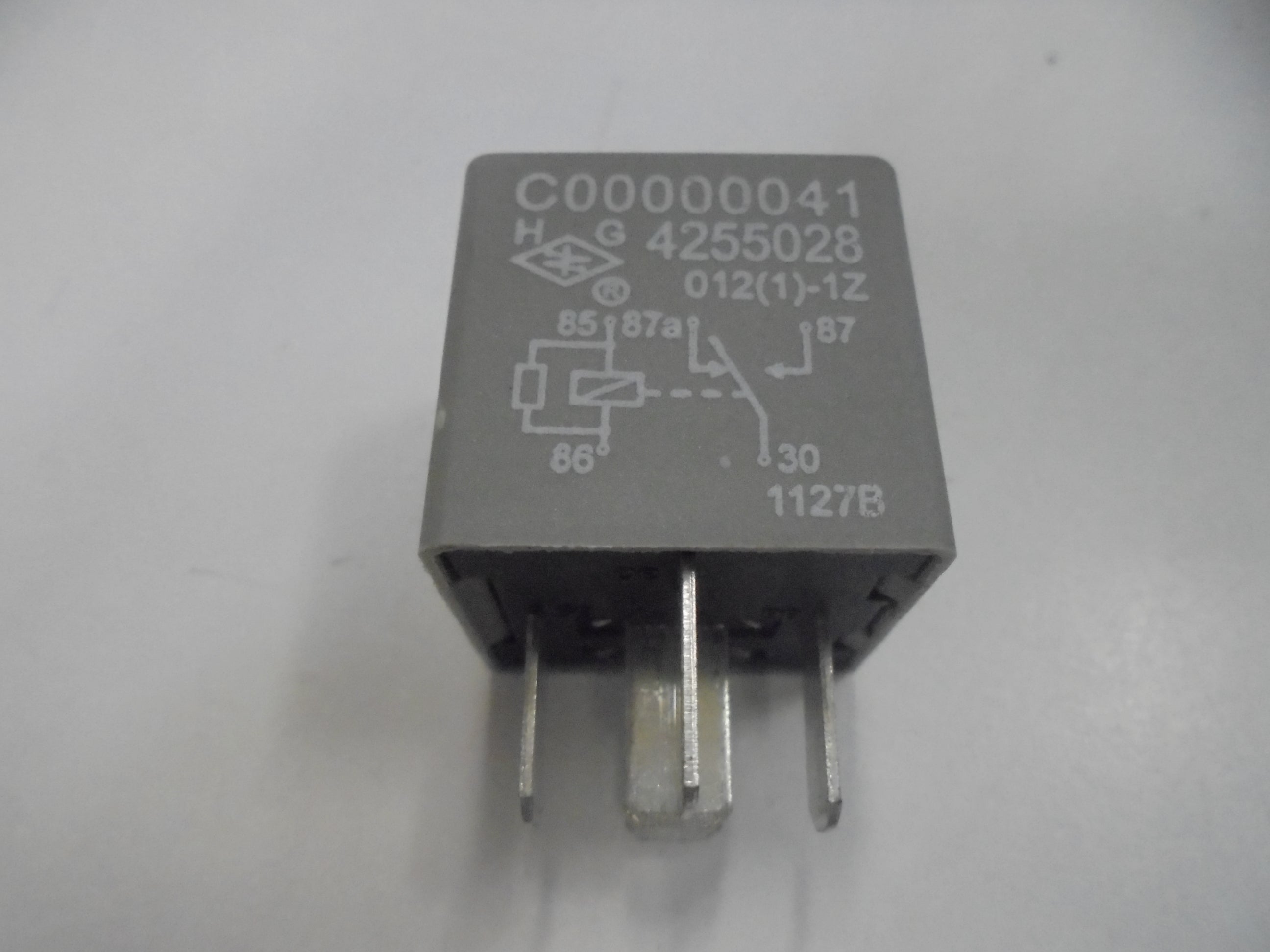 LDV V80 Genuine 12 Volt Relay New Part – Half Price Parts - Car Parts ...