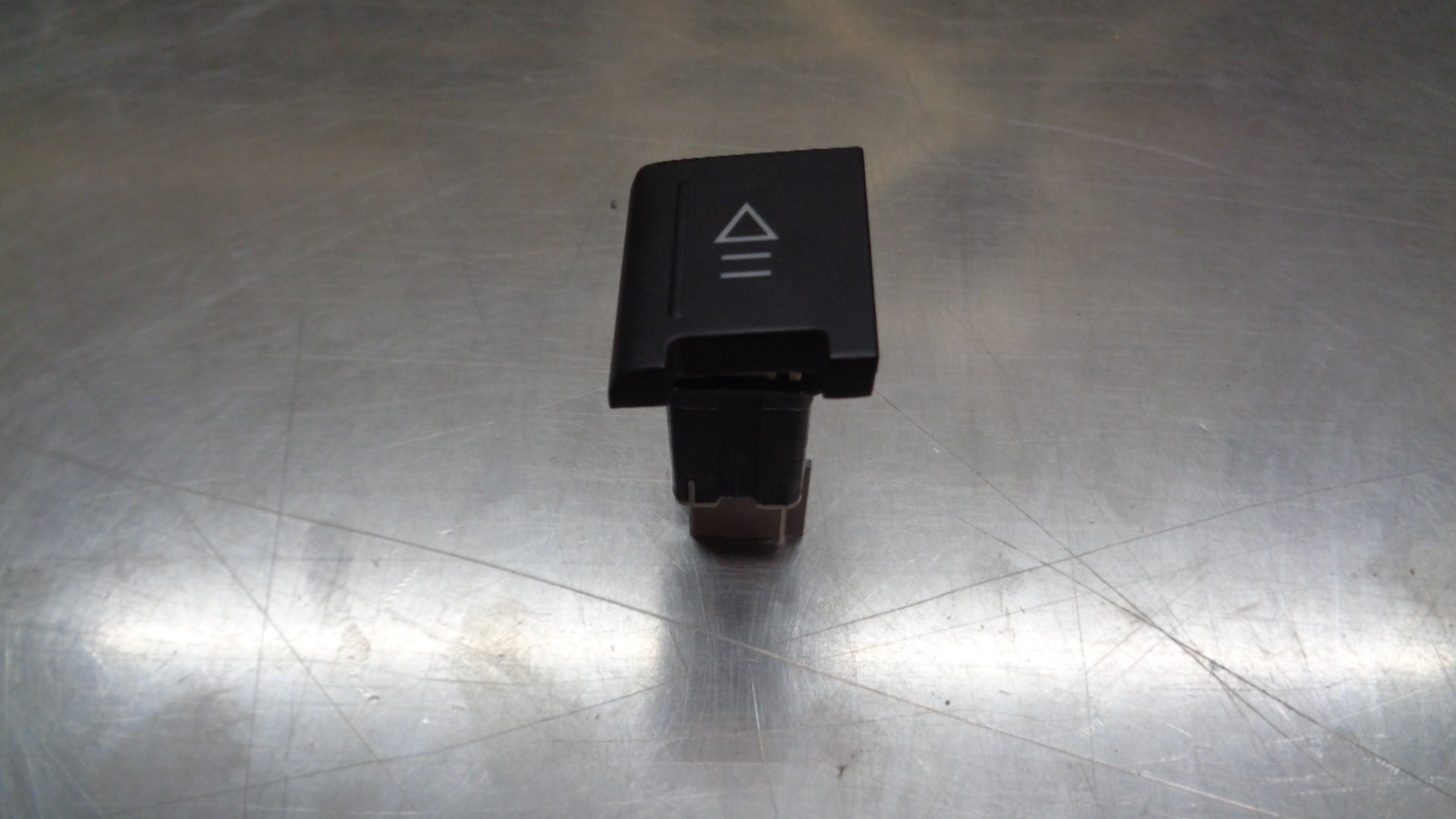 Volkswagon Amarok Genuine 4wd Selector Switch New Part – Half Price ...