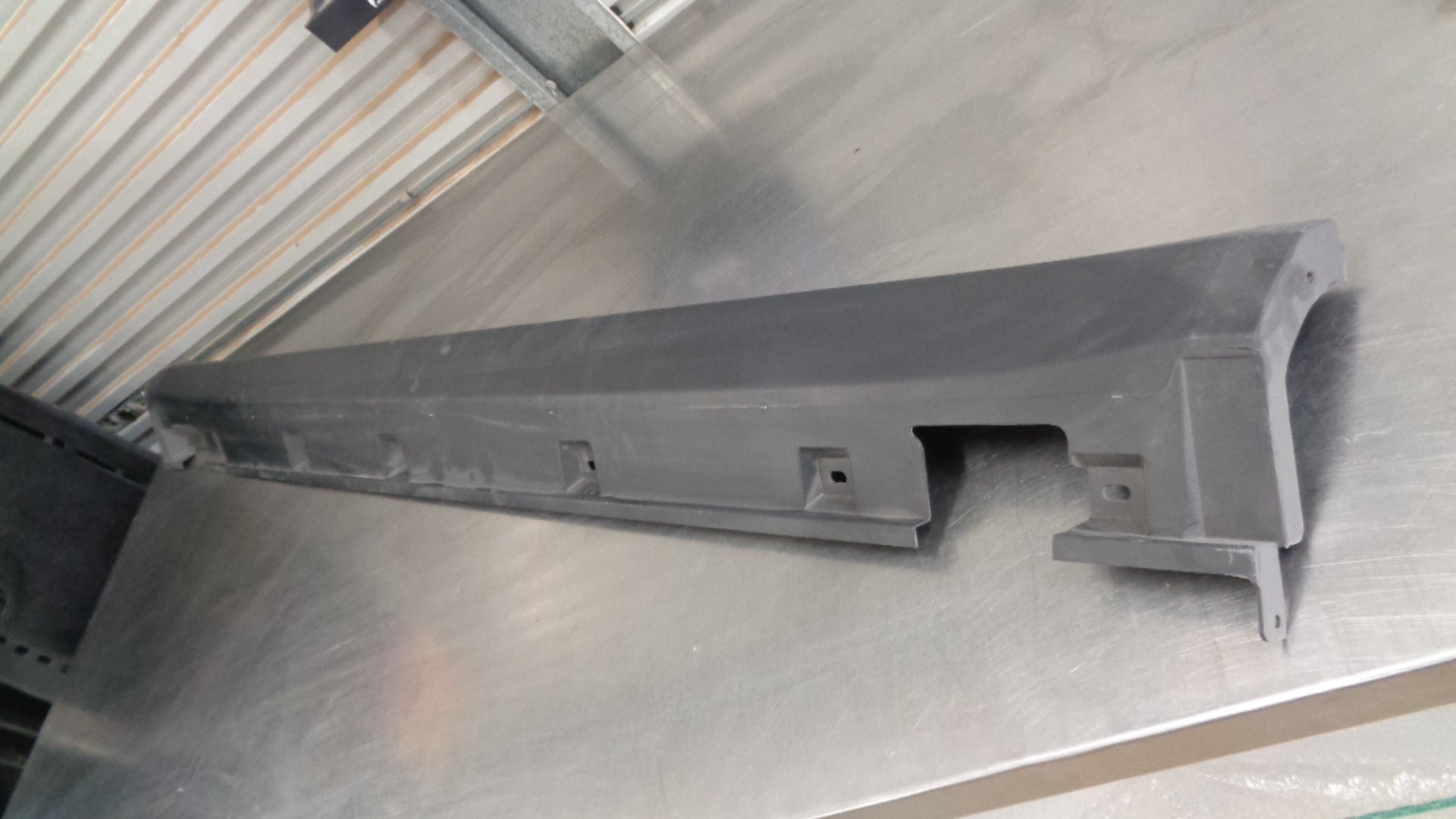 Mercedes Benz Genuine Left Side Skirt Trim New Part – Half Price Parts ...