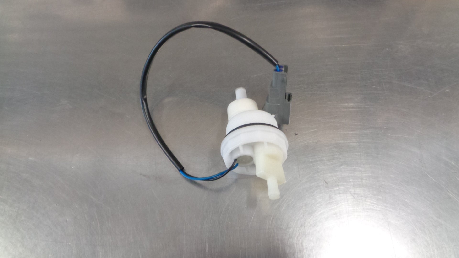 Kia Bongo/Pregio Genuine Fuel Filter Sensor New Part – Half Price Parts ...