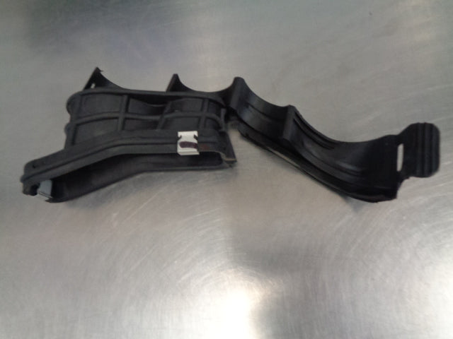 Ford Focus Genuine Air Box Tube New Part – Half Price Parts - Car Parts ...