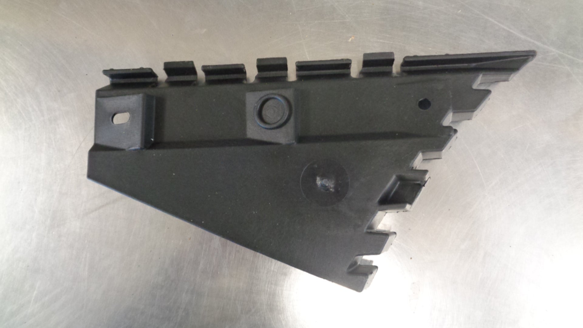 Ford BA/BF Falcon Genuine Front Bumper Right Hand Slide Bracket New Pa ...