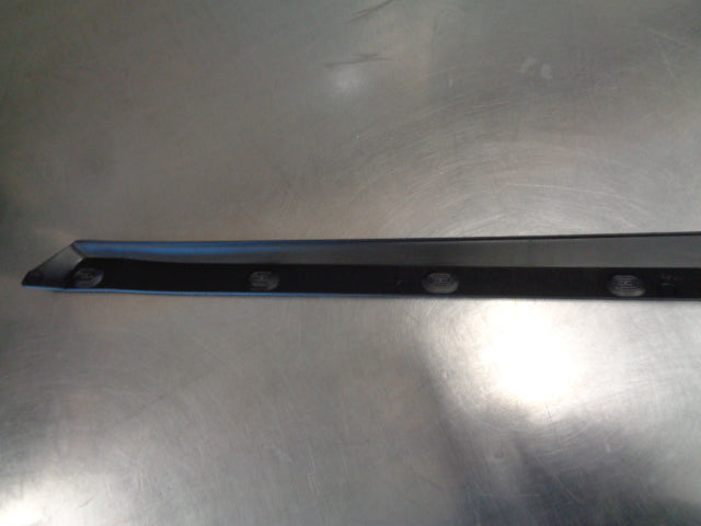 Toyota Corolla Hatch Genuine Right Hand Rocker Panel Moulding New Part ...