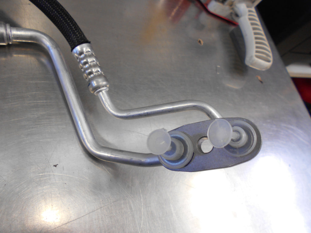 Holden Unknown Model Genuine Aircon Condenser Hose New Part – Half ...