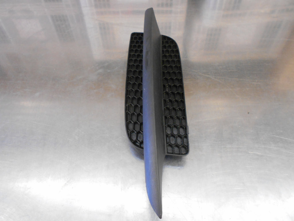 Holden VE Commodore Omega/Lumina Genuine Front Bumper Insert New Part ...