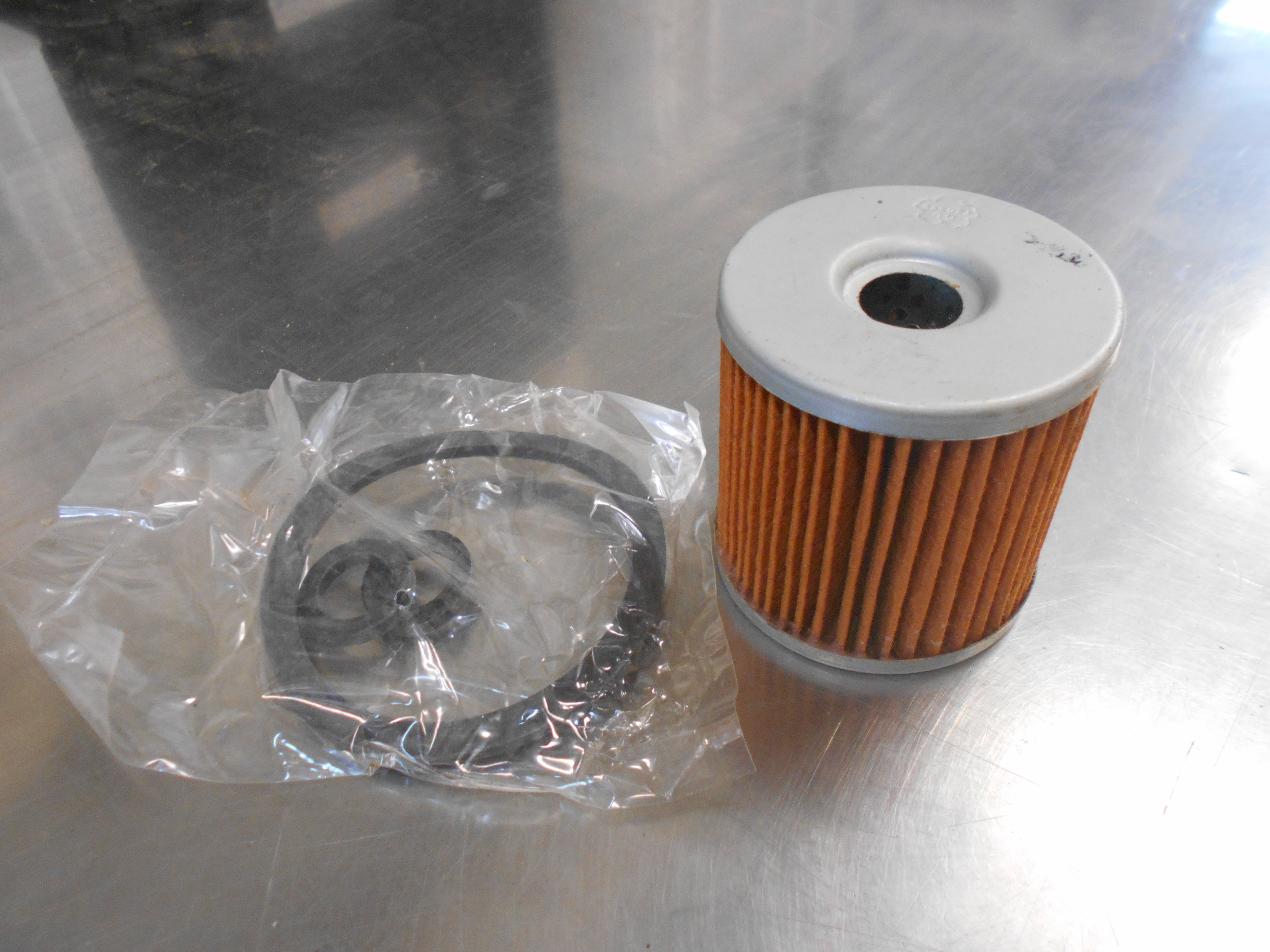 Sakura Fuel Filter Suits Toyota Landcruiser New Part – Half Price Parts ...