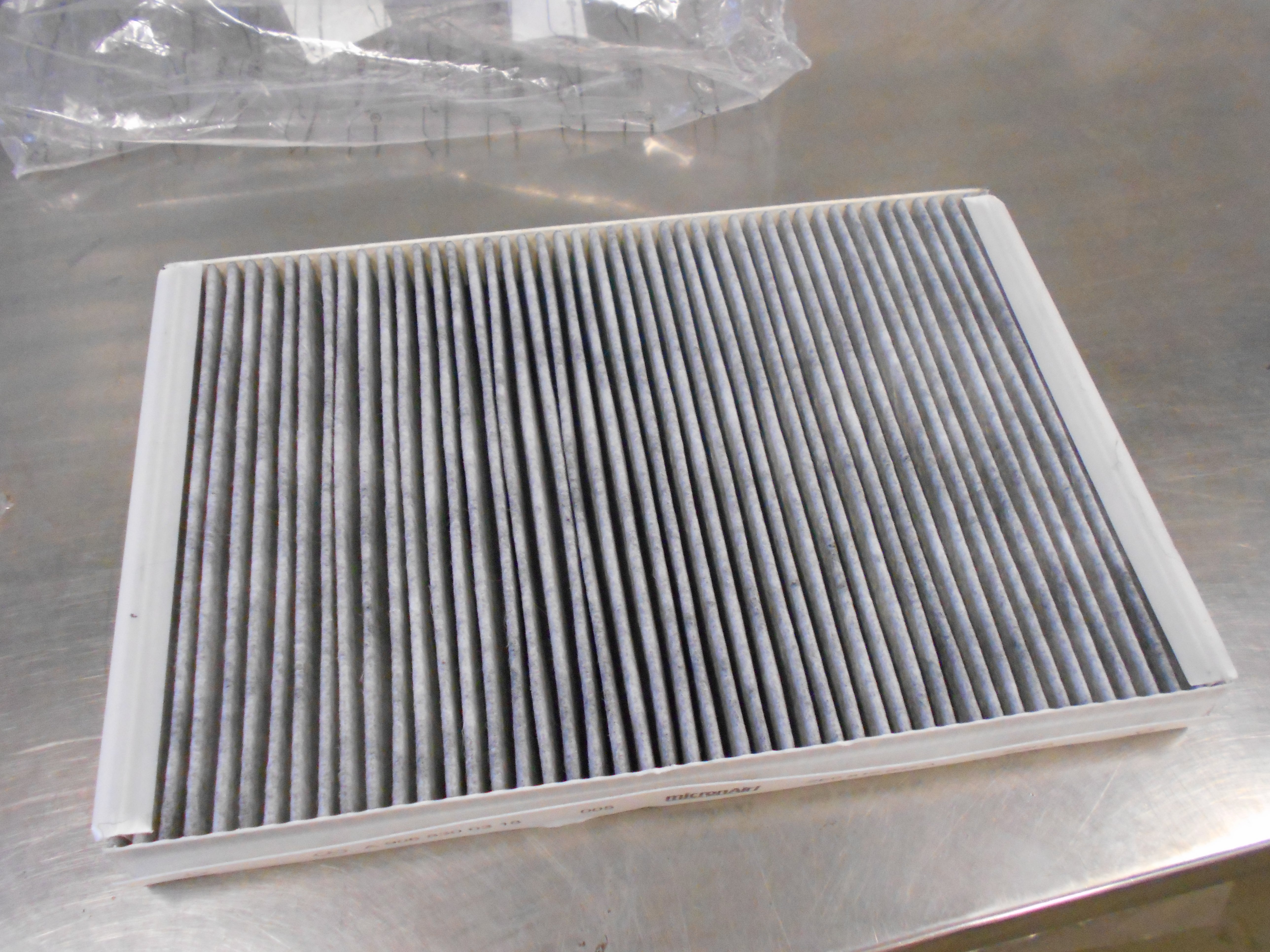 Volkswagen Crafter Genuine Air Filter New Part – Half Price Parts - Car ...