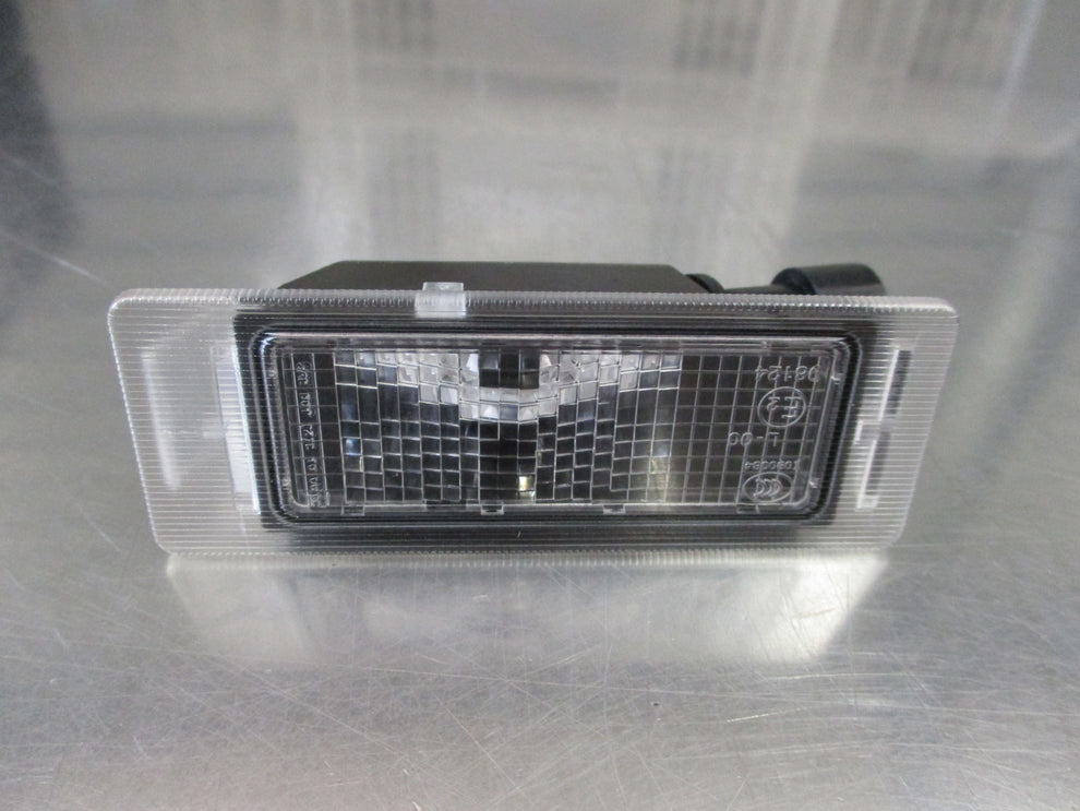 Holden Camaro/Corvette Genuine Rear License Plate Light new Part – Half ...