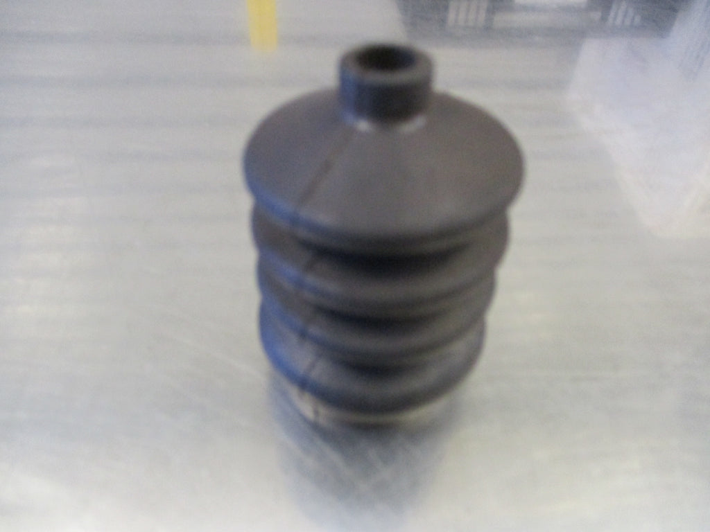 Isuzu FTR Genuine Dust Boot Cover New Part – Half Price Parts - Car ...