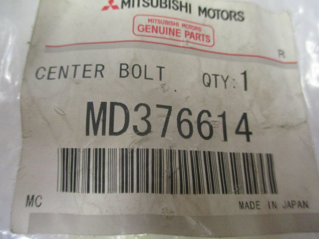 Mitsubishi Pajero Sport Genuine Crankshaft Pulley Bolt New Part – Half ...