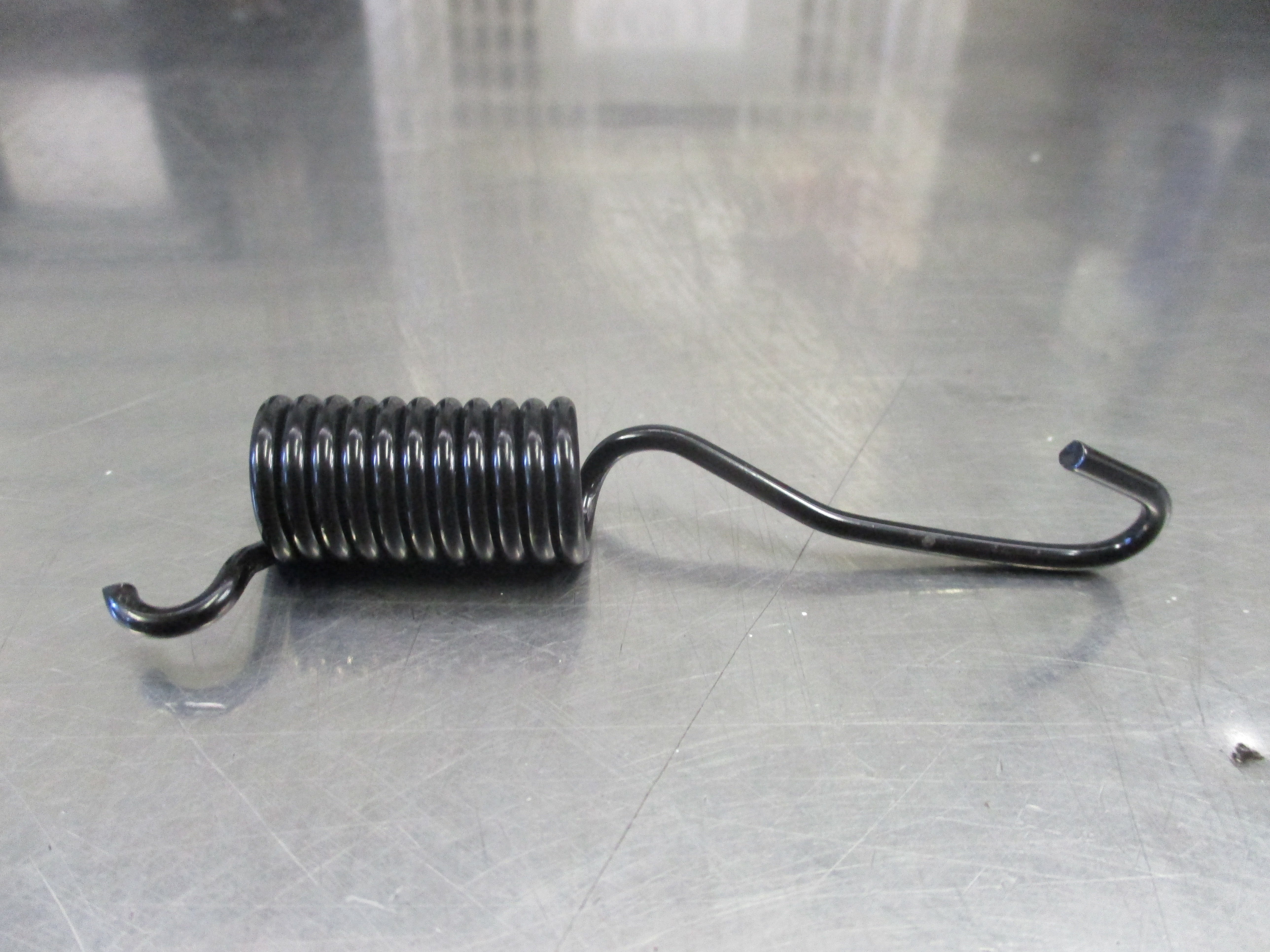 Nissan GU Patrol Genuine Rear Hand Brake Shoe Return Spring New Part ...