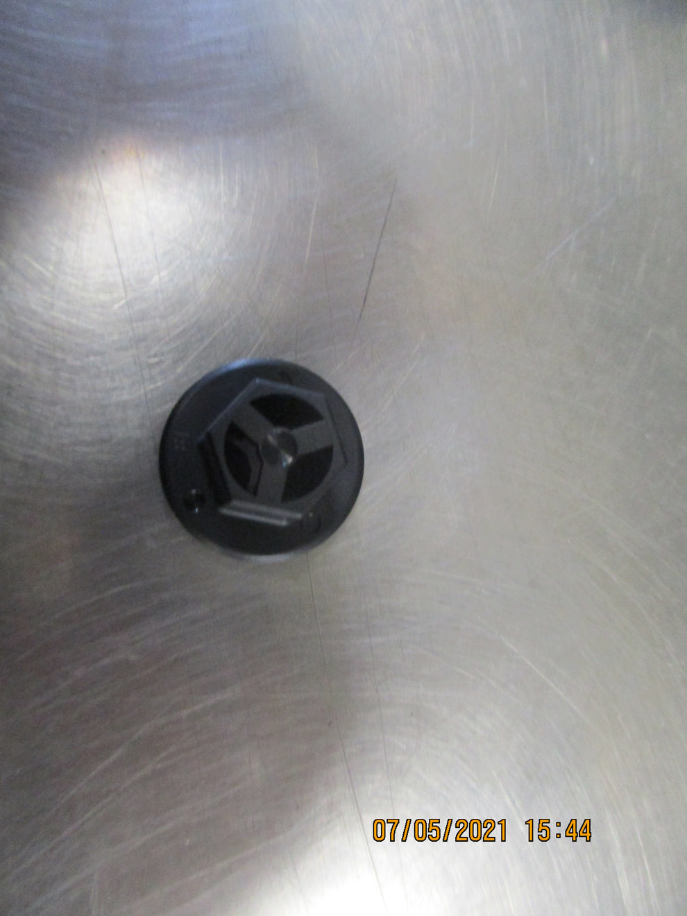 Nissan Various Models Genuine Wheelhouse Liner Retainer Clip New Part ...