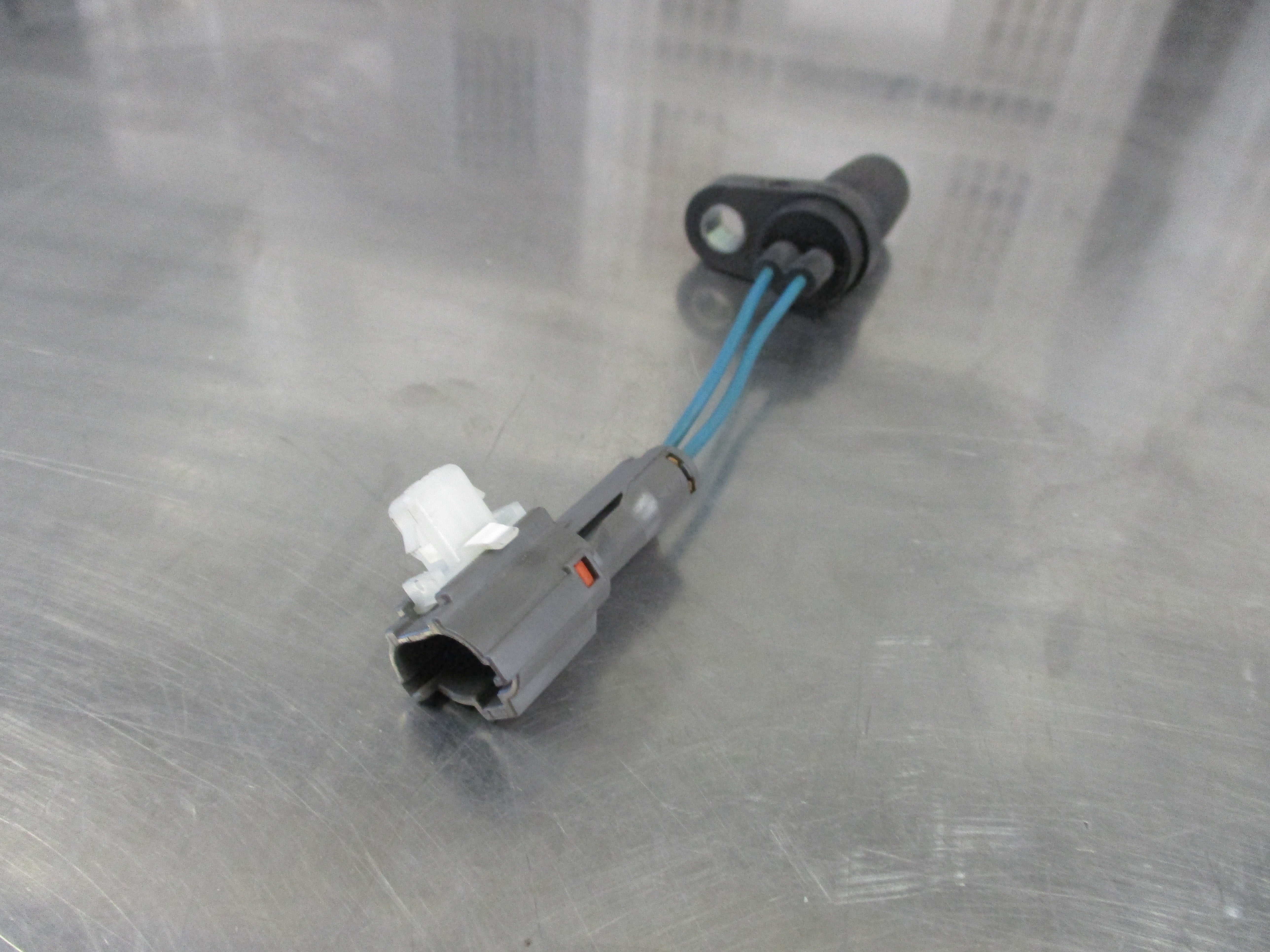 Isuzu NKR Genuine Tachometer Sensor New Part – Half Price Parts - Car ...