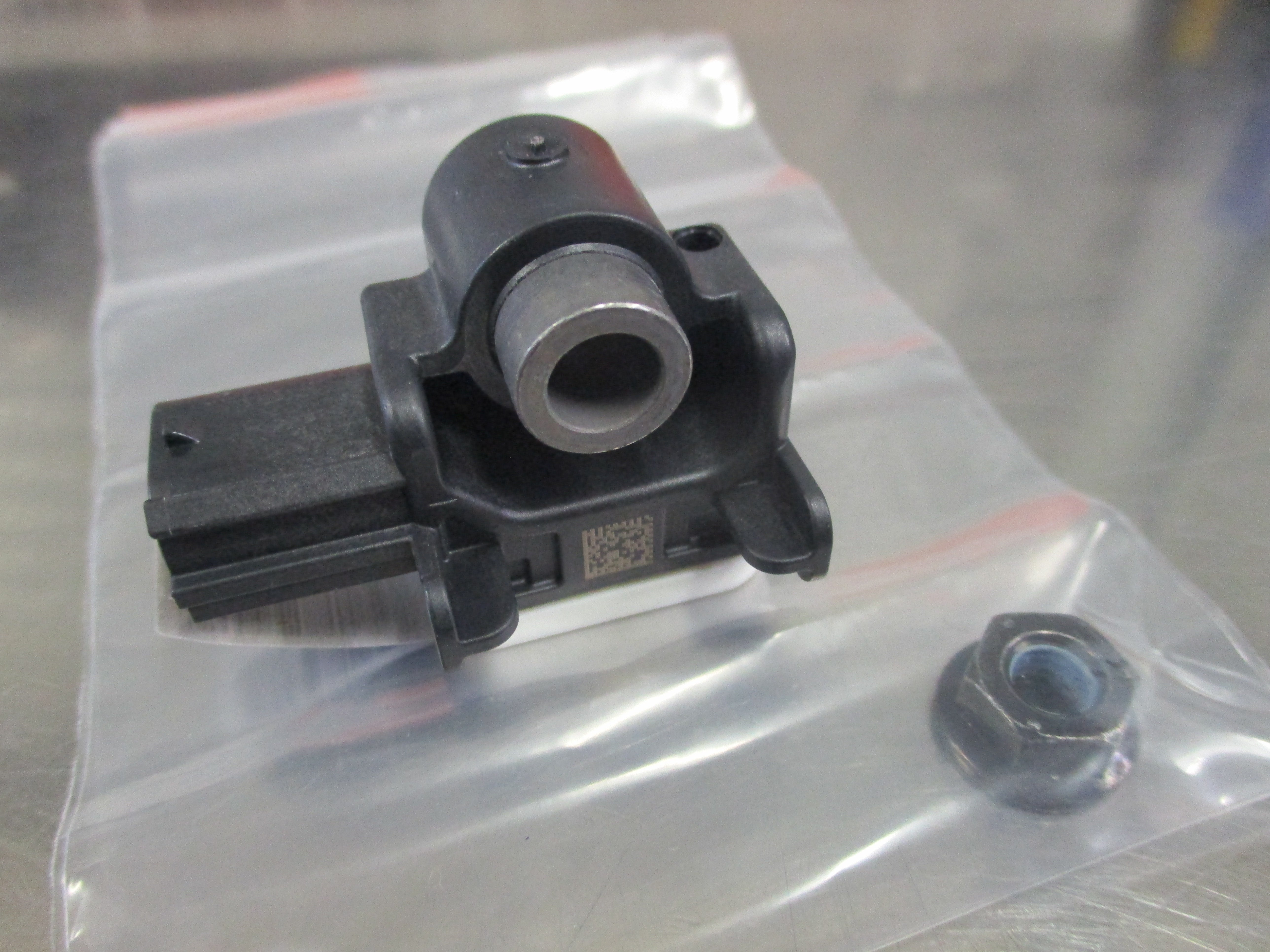 Nissan Genuine Side Airbag Sensor Assy New Part – Half Price Parts ...