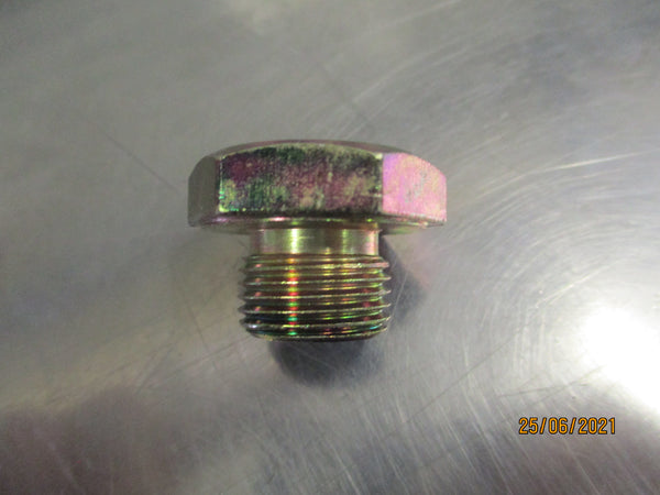 Isuzu CXH Genuine Fuel Tank Drain Plug New Part – Half Price Parts ...