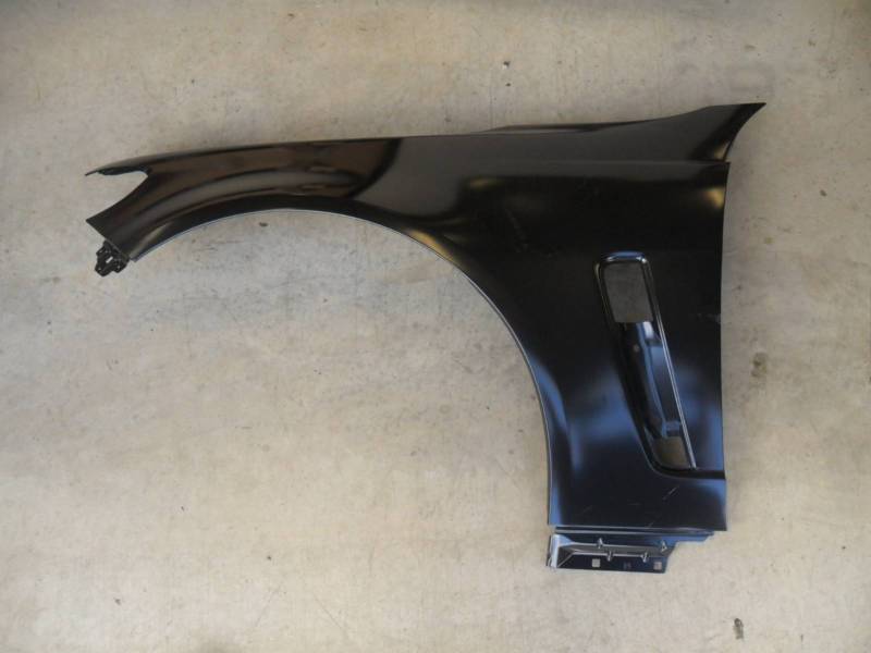Holden VF Commodore SS/SV6 Genuine Left Hand Front Guard New Part ...